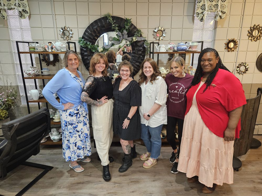 FABLED TABLE - Updated July 2025 - 34 Photos & 10 Reviews - 1400 Buena ...