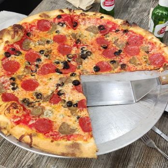 YO PAULY’S NEW YORK PIZZA - Updated May 2024 - 356 Photos & 638 Reviews ...