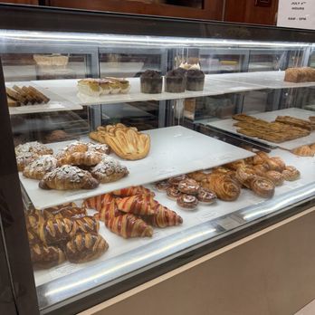 COCOLA BAKERY - Updated November 2024 - 2390 Photos & 1911 Reviews ...