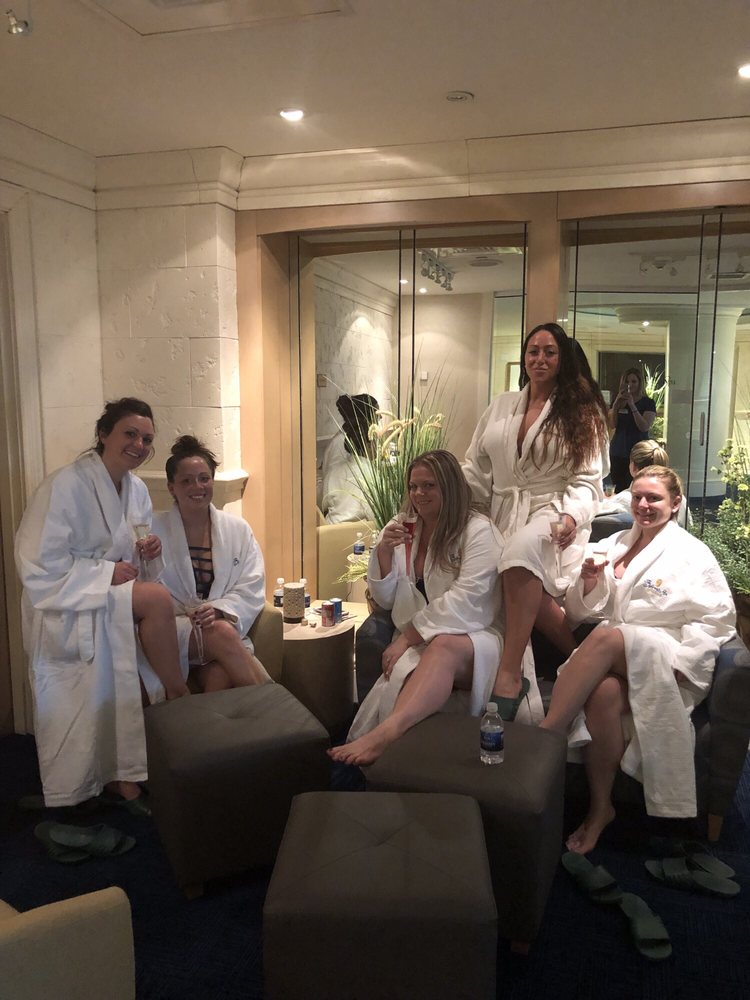 THE NORWICH SPA AT FOXWOODS - 30 Photos & 53 Reviews - 39 Norwich ...