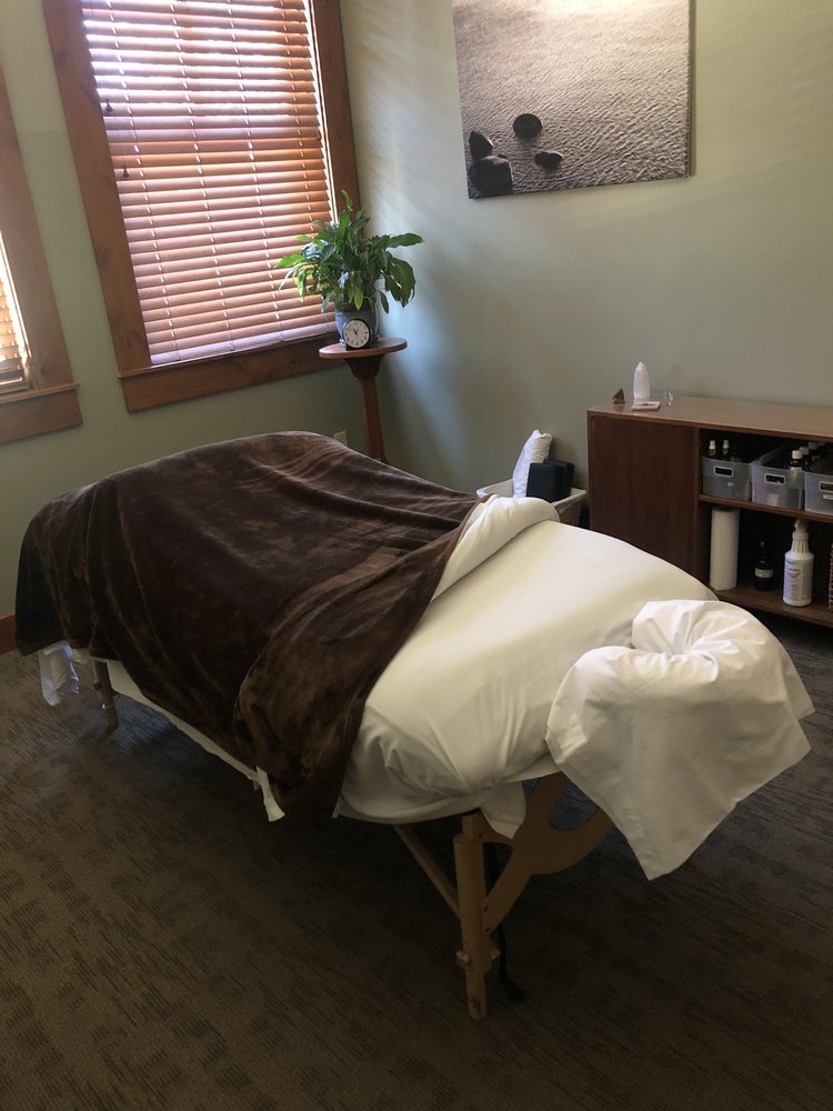 TRUCKEE MASSAGE & WELLNESS CENTER - Updated January 2026 - 19 Photos ...