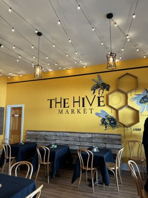 THE HIVE BAR & GRILL - Updated October 2025 - 73 Photos & 36 Reviews ...