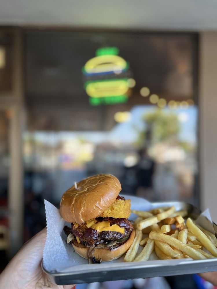 SAL’S BURGERS - Updated June 2026 - 325 Photos & 310 Reviews - 3158 ...
