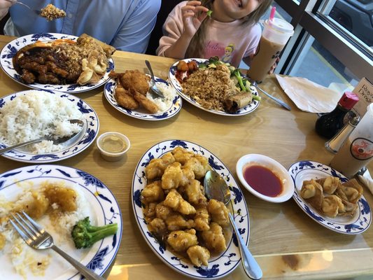 ROYAL DRAGON - 27 Photos & 10 Reviews - 5647 S 3500 W, Roy, Utah ...