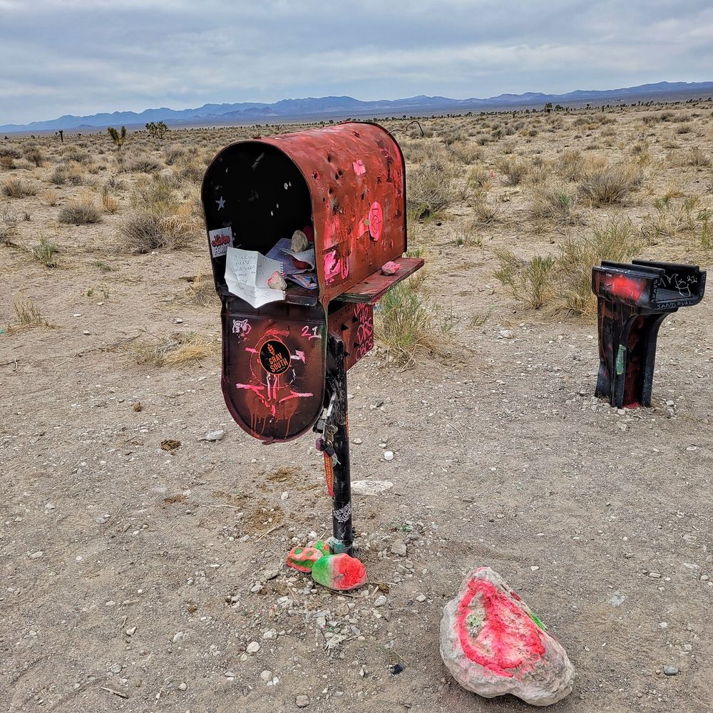 THE BLACK MAILBOX - Updated April 2025 - 29 Photos & 15 Reviews - 1 ...