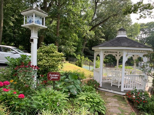 LOCUST VALLEY LIBRARY - Updated December 2025 - 12 Photos - 170 Buckram ...