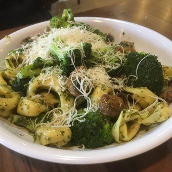 Presto Pasta - Takeout & Delivery - 128 Photos & 175 Reviews - Italian ...