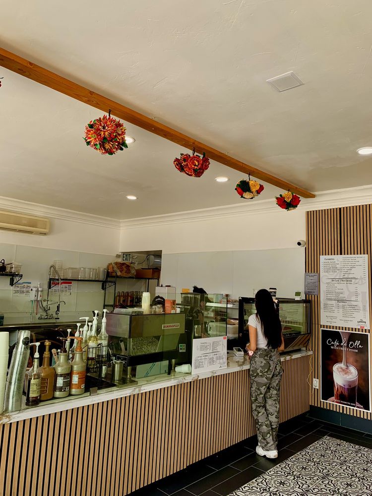 MAS CAFECITO COFFEE - Updated October 2024 - 32 Photos & 23 Reviews ...