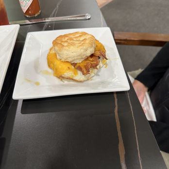 TOASTED - Updated October 2024 - 37 Photos & 35 Reviews - 5727 Moon Rd ...