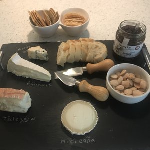 ALBINO’S FISH MARKET - Updated February 2025 - 2244 Lake Ave, Ashtabula ...