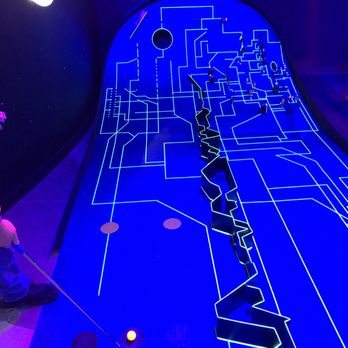 URBAN PUTT - Updated August 2024 - 192 Photos & 67 Reviews - 201 S ...