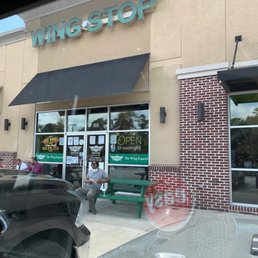 WINGSTOP - Updated January 2025 - 52 Photos & 62 Reviews - 106 Percival ...