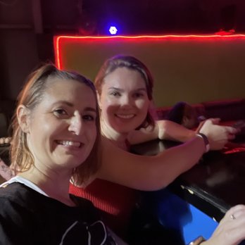 AUSTIN ROLLER RINK - Updated December 2025 - 35 Photos & 116 Reviews ...