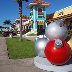 PUERTO RICO PREMIUM OUTLETS - 39 Photos & 24 Reviews - 1 Premium ...