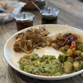 FADI’S MEDITERRANEAN GRILL - Updated January 2026 - 318 Photos & 332 ...