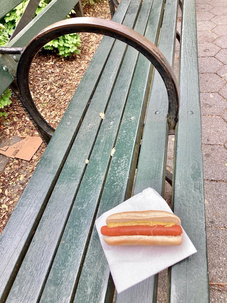 SABRETT HOT DOG STAND - Updated August 2025 - E 79th & 5th Ave, New ...