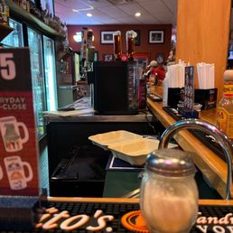 STOCKHOUSE RESTAURANT & SPORTS PUB - Updated December 2025 - 87 Photos ...