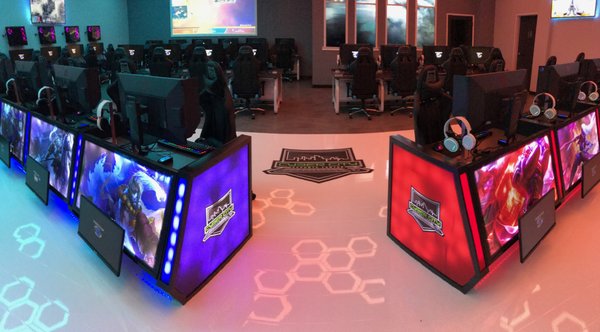 CYBER CITY ESPORTS CENTER - GARDENA - 18 Photos & 55 Reviews - 1701 W ...