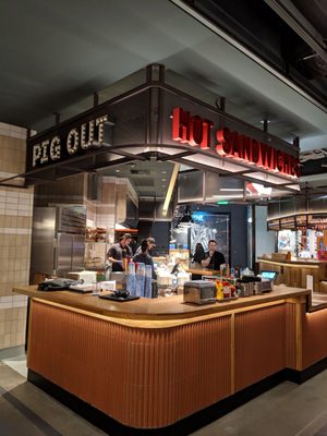 LARDO - 553 Photos & 260 Reviews - Level 2 Cosmopolitan Of Las Vegas ...