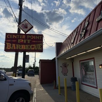 CENTER POINT BARBECUE - Updated September 2025 - 223 Photos & 283 ...