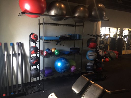 EVOLVE PERSONAL FITNESS & GYM - Updated July 2024 - 14 Photos & 19 ...