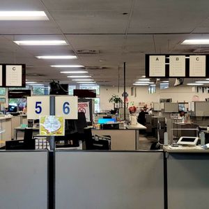 OAKLAND DMV OFFICE - Updated October 2024 - 124 Photos & 598 Reviews ...