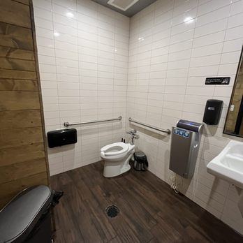 BUFFALO LUKE’S - KENNESAW - Updated October 2025 - 71 Photos & 49 ...