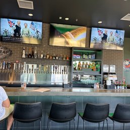 THE BRASS TAP - Updated September 2025 - 201 Photos & 268 Reviews ...