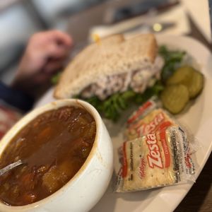 CAPONE’S PIZZA - Updated December 2025 - 212 Photos & 351 Reviews ...