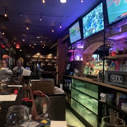 OCEANS & ALE - Updated October 2025 - 881 Reviews & 671 Photos - 4700 ...