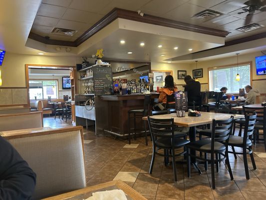 REDFORD GRILL & BAR - Updated December 2025 - 39 Photos & 94 Reviews ...