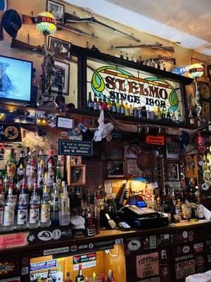 ST ELMO BAR - Updated November 2024 - 93 Photos & 97 Reviews - 36 ...