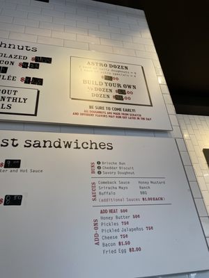 ASTRO DOUGHNUTS & FRIED CHICKEN TRUCK - Updated October 2025 - 142 ...