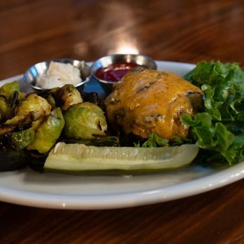 PINT + JIGGER - 672 Photos & 173 Reviews - 410 Atkinson Dr, Honolulu ...