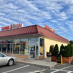 BETWEEN ROUNDS BAGEL DELI & BAKERY - Updated December 2025 - 128 Photos ...