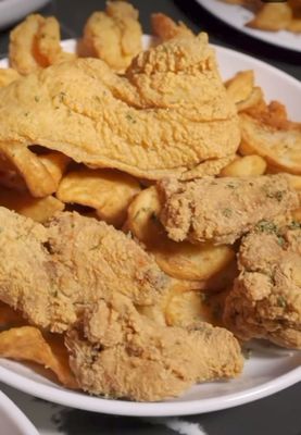 PRIVE ‘ HOUSTON - Updated May 2025 - 2727 Crossview Dr, Houston, Texas ...