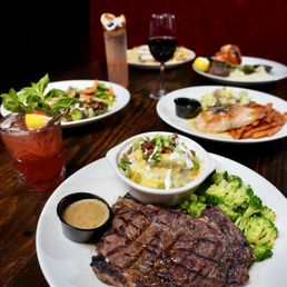 POUR BEHAVIOR - Updated December 2025 - 761 Photos & 659 Reviews - 2211 ...