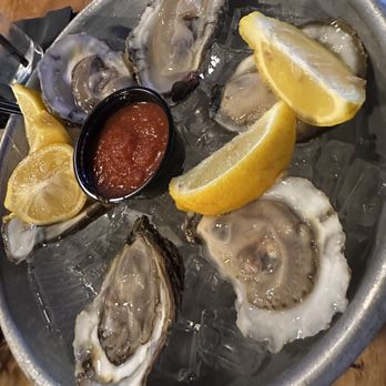 KELLY’S HALF SHELL PUB - Updated July 2025 - 303 Photos & 312 Reviews ...