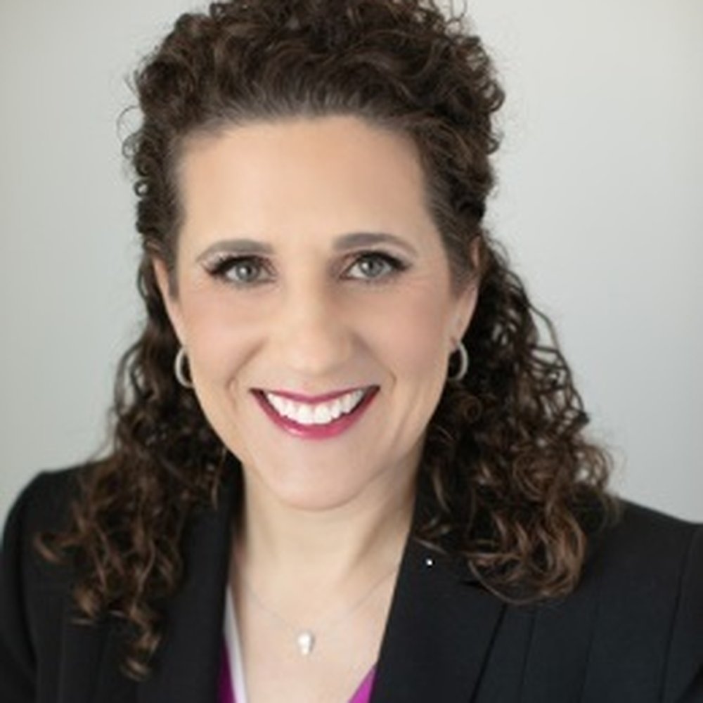 Shari Nguyen's Instagram, Twitter & Facebook on IDCrawl