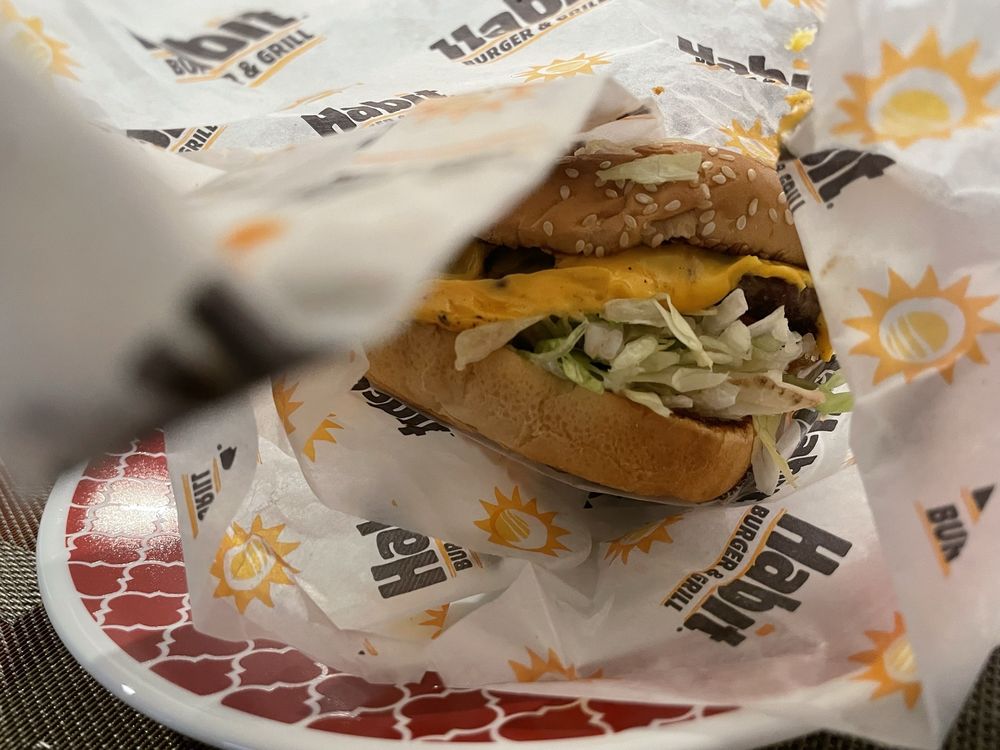 HABIT BURGER & GRILL - Updated December 2025 - 76 Photos & 69 Reviews ...