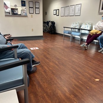 HIGH POINT ENDOSCOPY CENTER - Updated June 2024 - 624 Quaker Ln, High ...