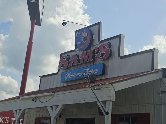 SAM’S SOUTHERN EATERY - Updated December 2025 - 13 Reviews - 4814 Lee ...