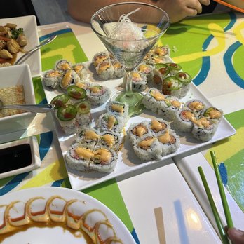 MINT SUSHI - Updated July 2024 - 209 Photos & 292 Reviews - 1209 NE ...