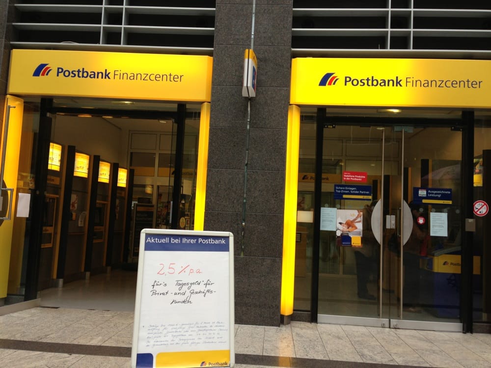 POSTBANK FINANZCENTER - Frankfurter Allee 71 - 77, Berlin, Germany ...