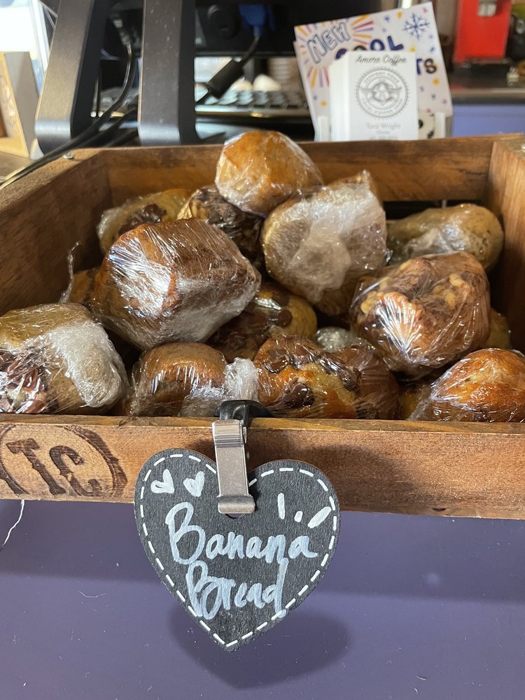 AMORE COFFEE - 63 Photos & 97 Reviews - Restaurants near West St Paul ...