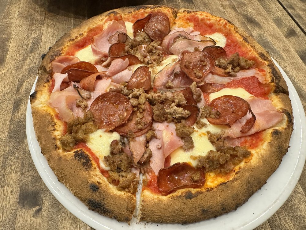 GUSTO PIZZERIA - Updated January 2026 - 5152 Rue Jarry E, Montréal ...