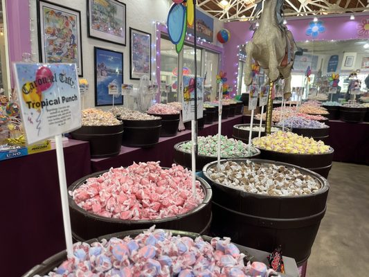 CAROUSEL TAFFY - Updated December 2025 - 55 Photos & 46 Reviews - 115 ...
