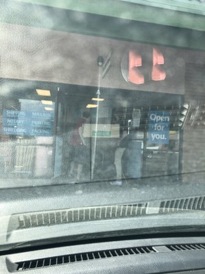 THE UPS STORE - Updated December 2024 - 26 Photos & 107 Reviews - 24 W ...