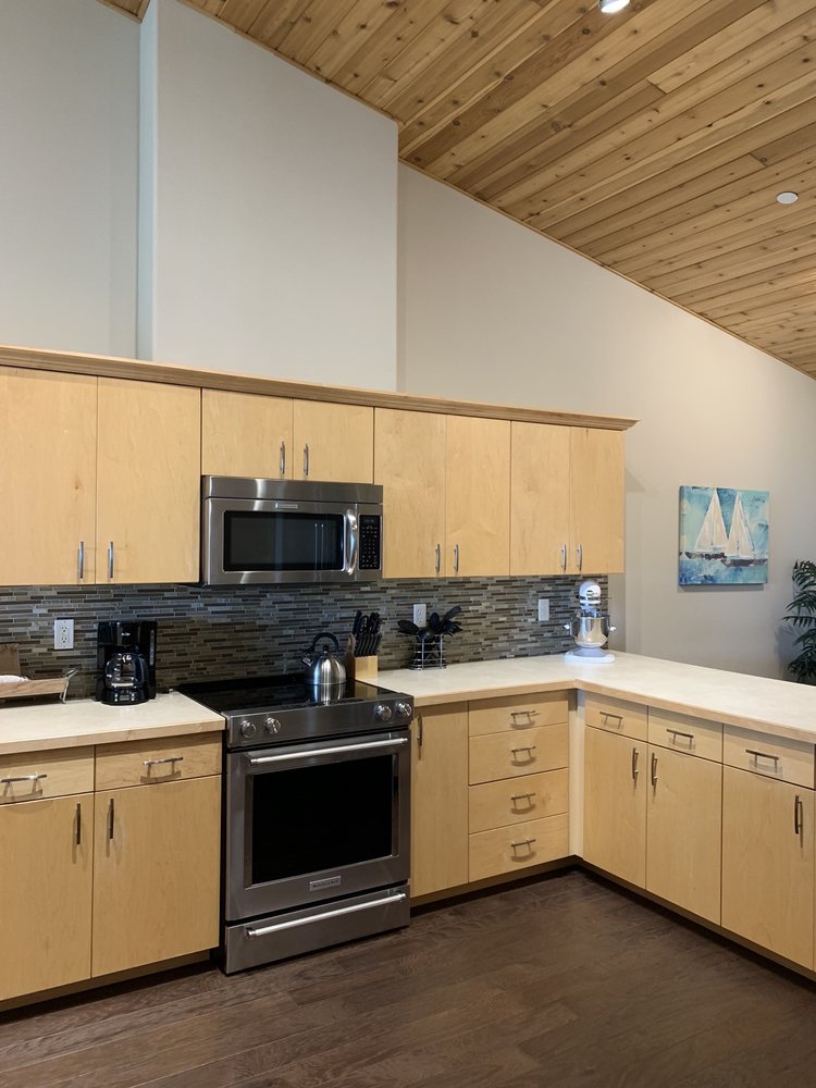 OYHUT BAY SEASIDE RESORT - Updated January 2026 - 154 Photos & 27 ...