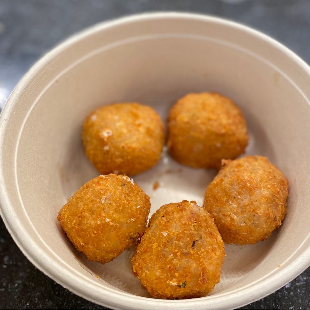 FELICE 83 - Updated April 2025 - 257 Photos & 368 Reviews - 1593 1st ...